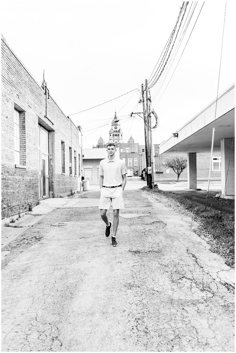 Joseph – Denton Senior Photographer | brendaturrubiarte.com